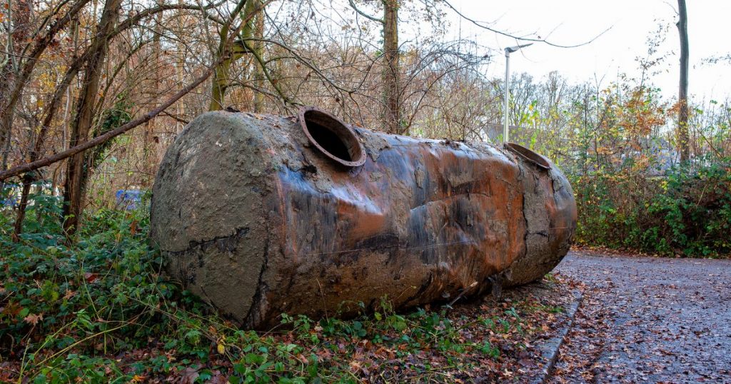 Top Signs Your Heating Oil Tank Needs to Be Replaced | Ferro Fuel Top Signs Your Heating Oil Tank Needs to Be Replaced | Ferro Fuel